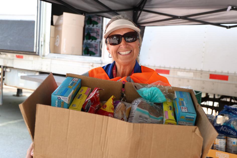 Taylor Family Y: Food Drive | YMCA of the Triangle